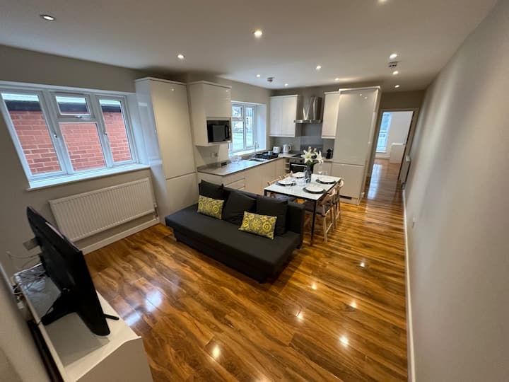 Entire Apartment In Leytonstone/london - Ilford