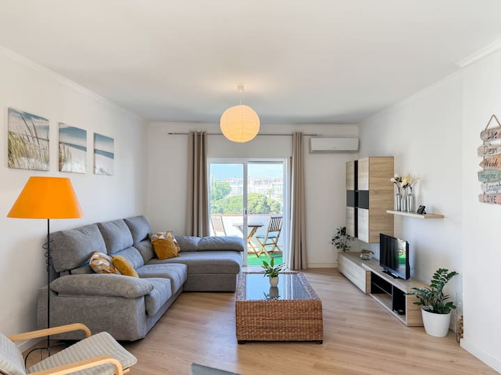 City & Marina Easy Walk Retreat - Lagos, Portugal