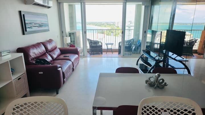 Beach Apartment
Esj Towers, Isla Verde Carolina Pr - 