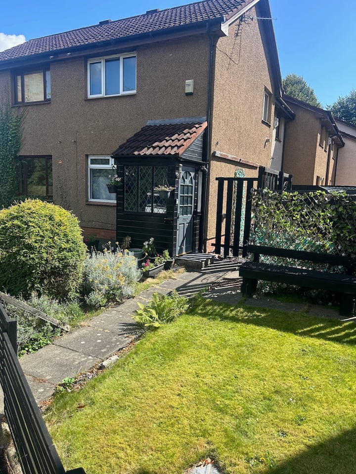 Whole House, Free Parking, Garden. No Cleaning Fee - Edimburgo