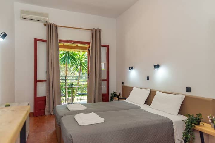 Kalypso Studios Twin Room,pool Garden (2) - Kavos