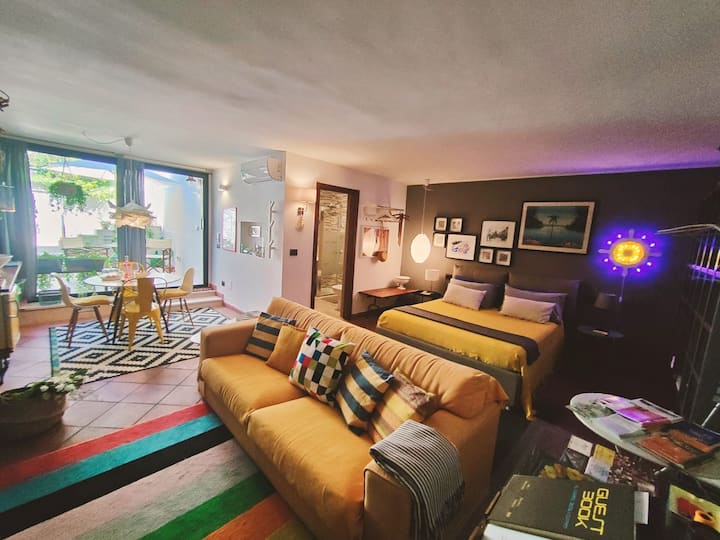 Suite Lumiere Book 'N' Bed - Lecce