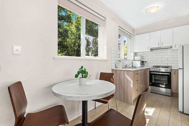 Domi Rentals - The Carlisle Apartments - St Kilda