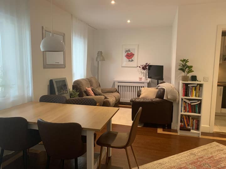 Quality 2 Bedroom 2 Bath Apartment, Waterford City - Waterford