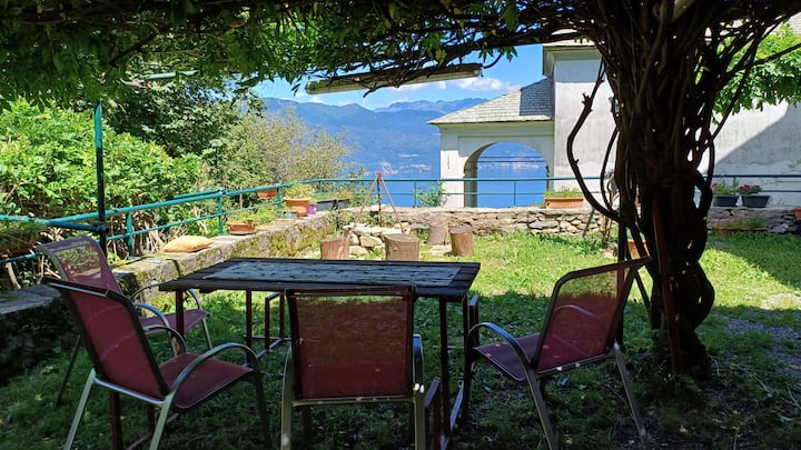 Nel Bosco3 - Colazione,stanza Con Bagno Privato - Luino