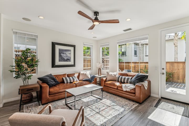 Walk To Beach | Pool & Hot Tub | Gated Community - Encinitas, CA