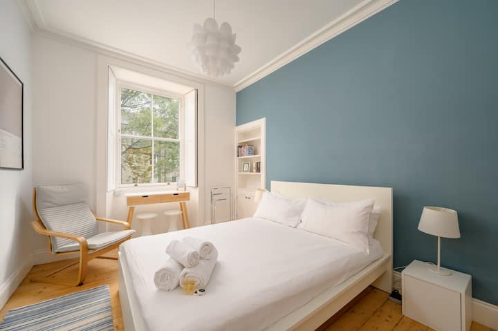 Walk To The City Centre From A Charming Flat - 愛丁堡