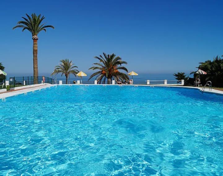 Magnífico Apartamento Junto A La Playa. - Torremolinos