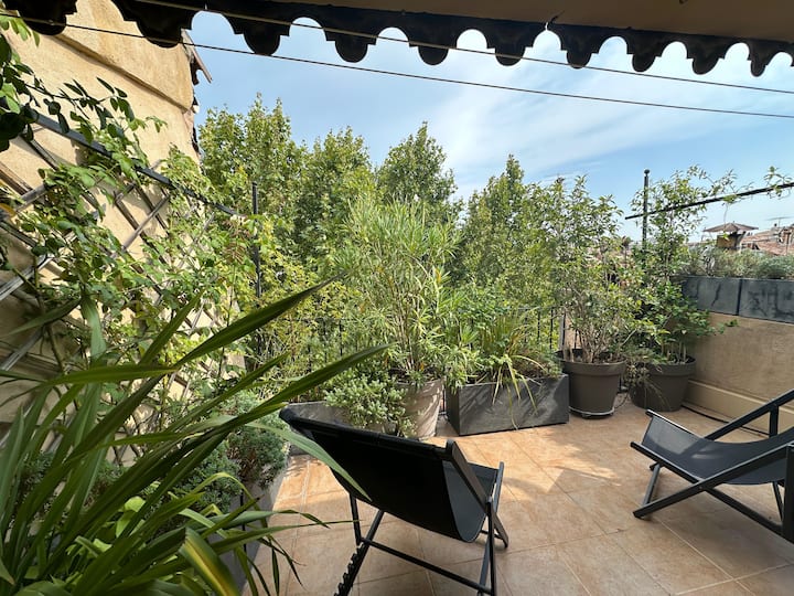 Le Sainte-victoire : Studio Terrasse Centre Ville - Aix-en-Provence