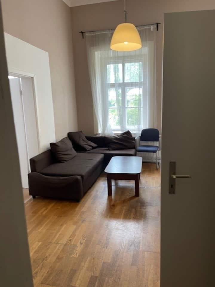 2-zimmer Wohnung Citylage Gerne Auch Monatsweise - Landshut