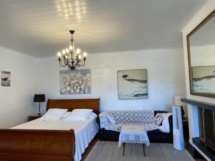 Bay's Hideout - Port Stephens