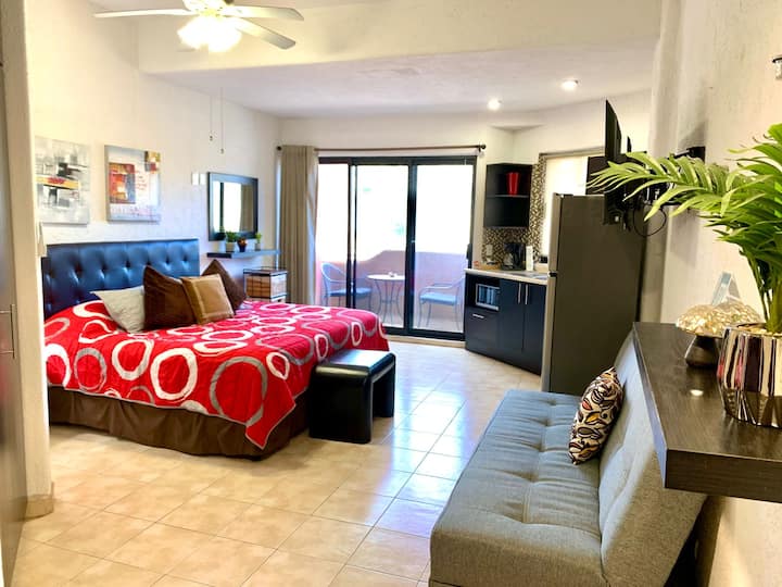 Convenient Studio @ Marina, W/ Wifi King Size Bed - Cabo San Lucas