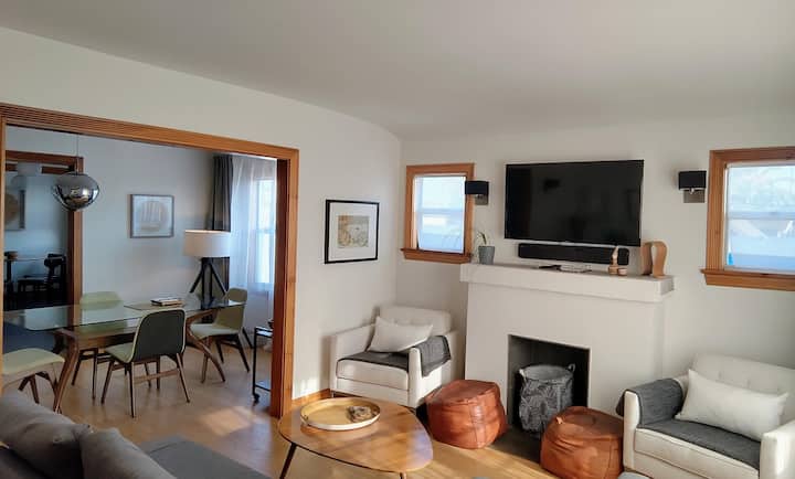 Large Contemporary Beach Side Flat - Long Beach, CA
