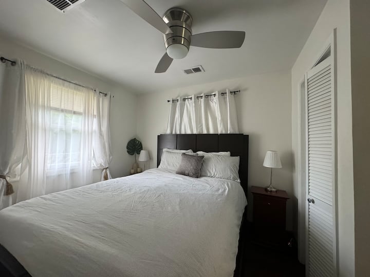 Small Cabin Style- 23 Min Drive To Us Capitol! - Hyattsville, MD