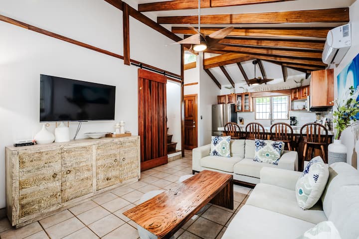 150 Ft To Sand & Surf - 3 Br Beach House & Pool - Tamarindo