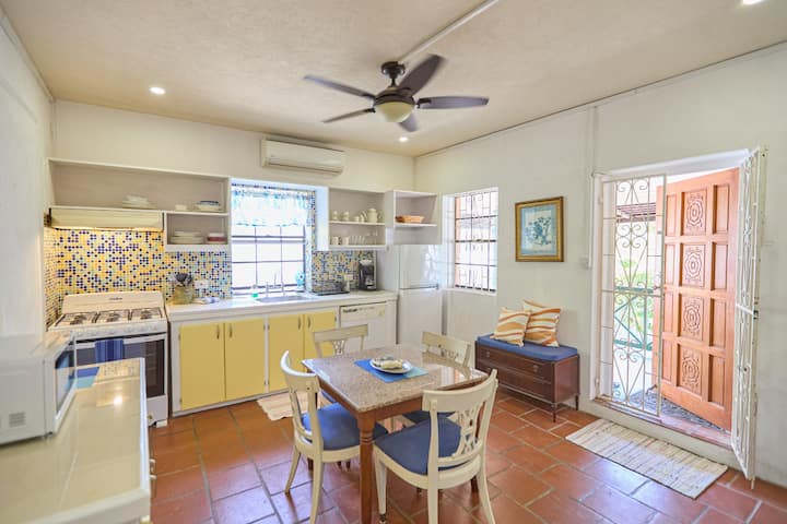 "Palms" One Bedroom Apartment - Bridgetown