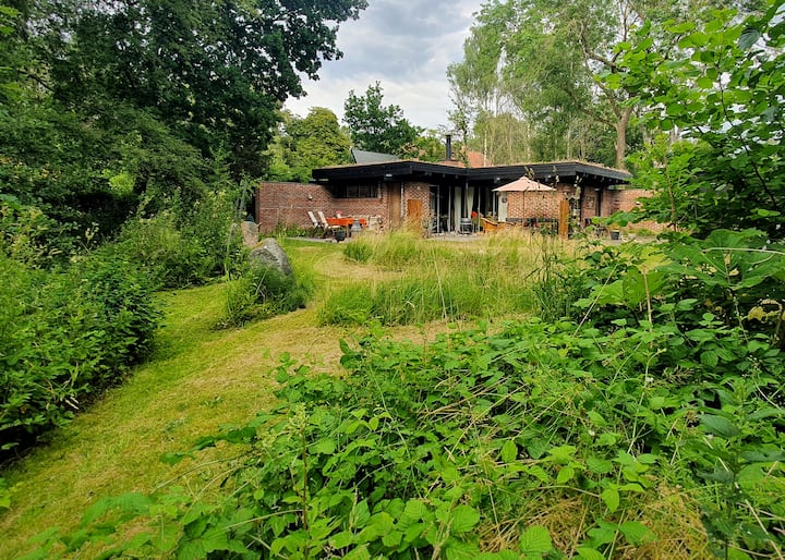 Rustic Summer House With Wild Garden - Danemark