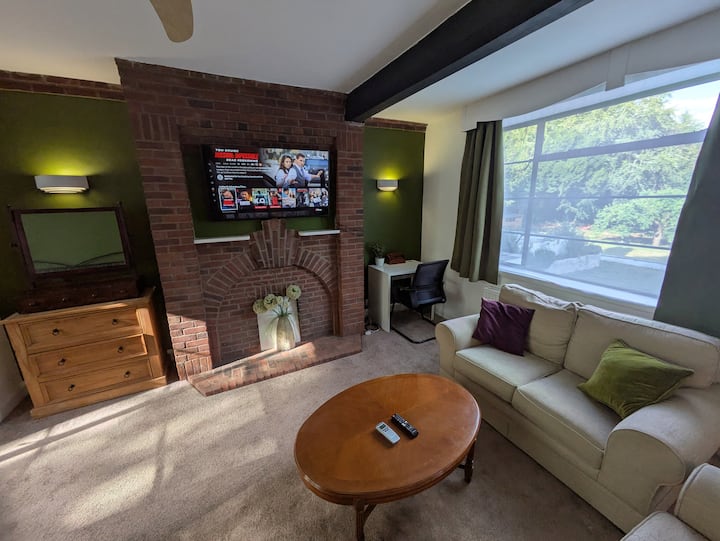 Emerald Apartment - Stratford-upon-Avon