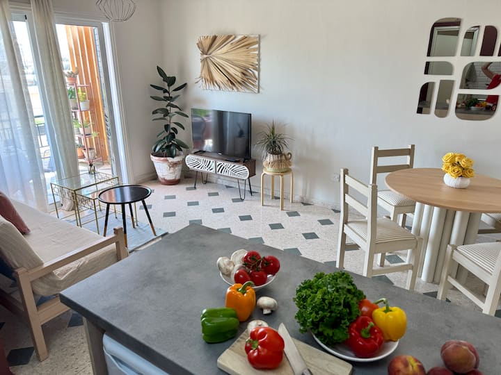 5 Min. Walk From The Harbour - Kato Paphos