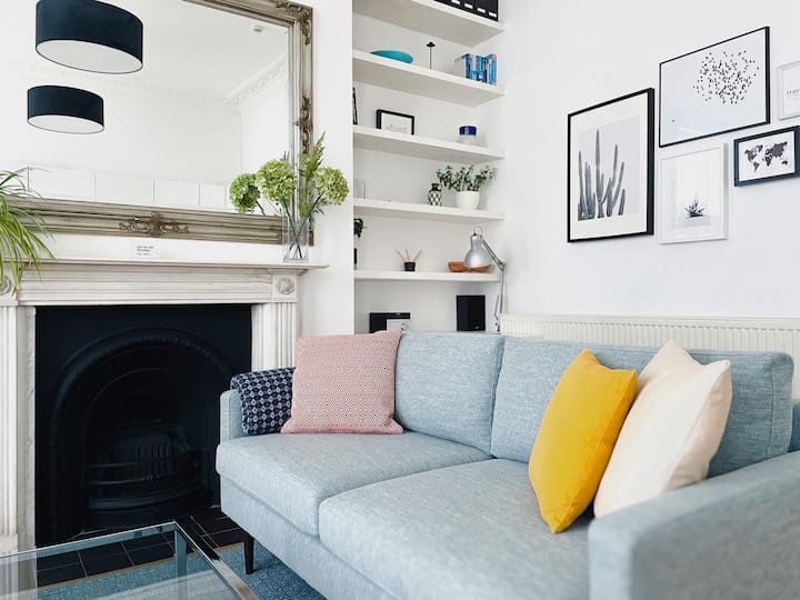 Heart Of Brighton | Bright & Airy North Laine Flat - Brighton Marina