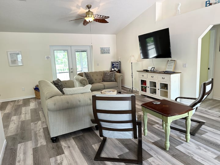 Lazy Anchor-heated Pool-walk To Beach-dog Friendly - St. Augustine, FL