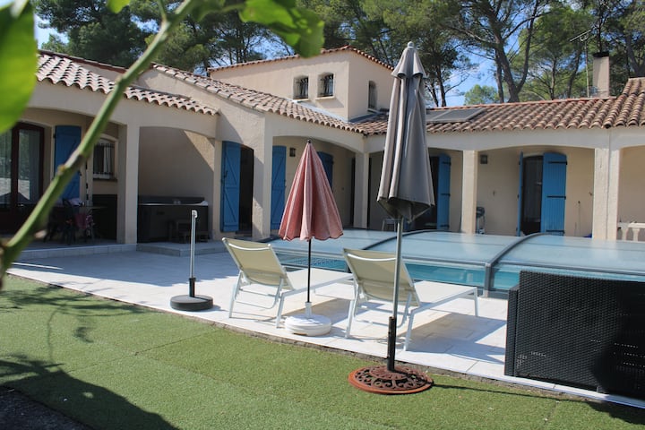 Dépendance Autonome Dans Villa, Piscine, Jacuzzi - Clapiers
