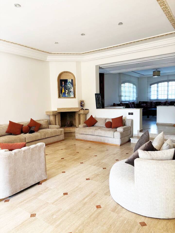 Villa D'exception à Casablanca Proche De La Plage - Casablanca