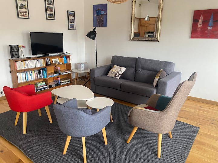 80 M²+parking, Classé 3*, Hyper Centre, Belle Vue - La Rochelle