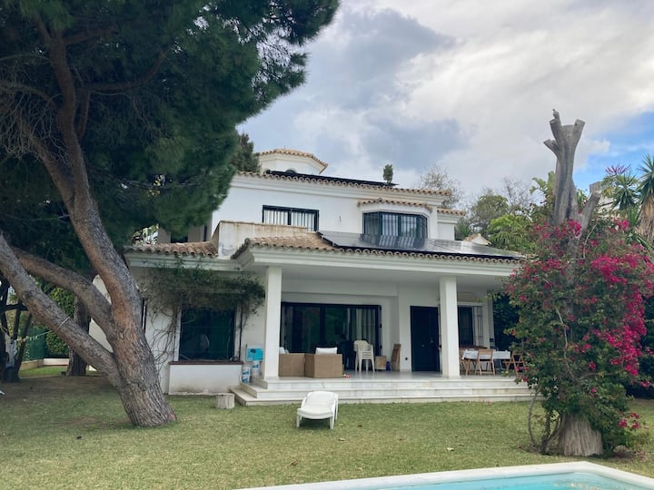 New En La Mejor Playa De Marbella  Casa Familiar - Costa del Sol