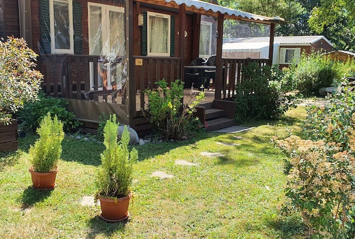 Très Beau Mobil Home En Bois - Munster