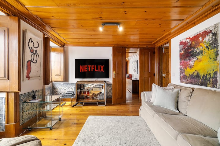 Lisbon's Gem: Timeless Elegance And Modern Comfort - Lisboa