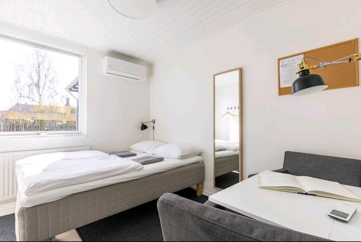 Cosy Room (Room 2), Cph Airport 10 Min By Bus - 코펜하겐
