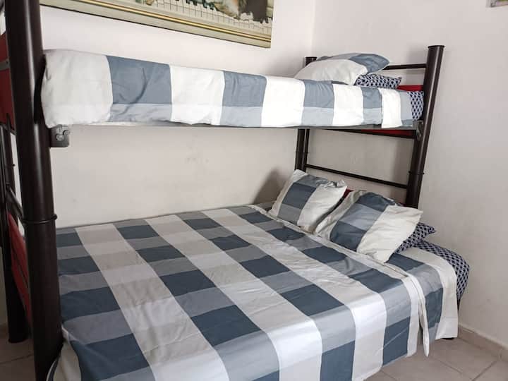 Private Room A/c Kitchen Private Access - Cancún