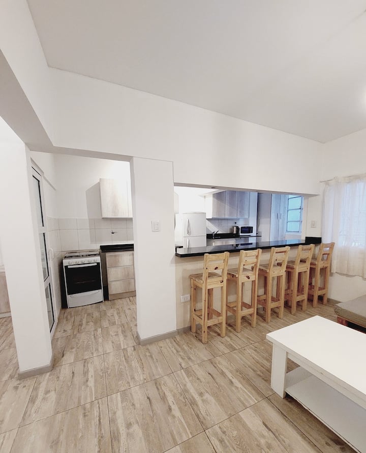Hermoso Departamento A Una Cuadra De La Peatonal - Mendoza