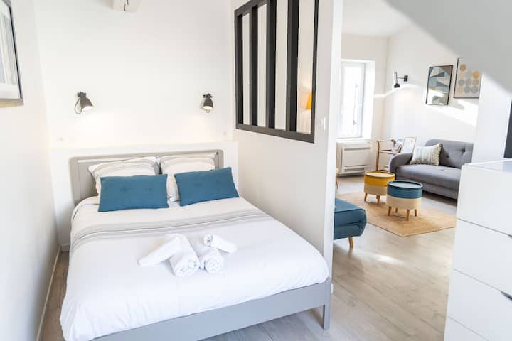 Grand T2 Paisible En Face Du Temple Ancien - Pont Saint-Martin