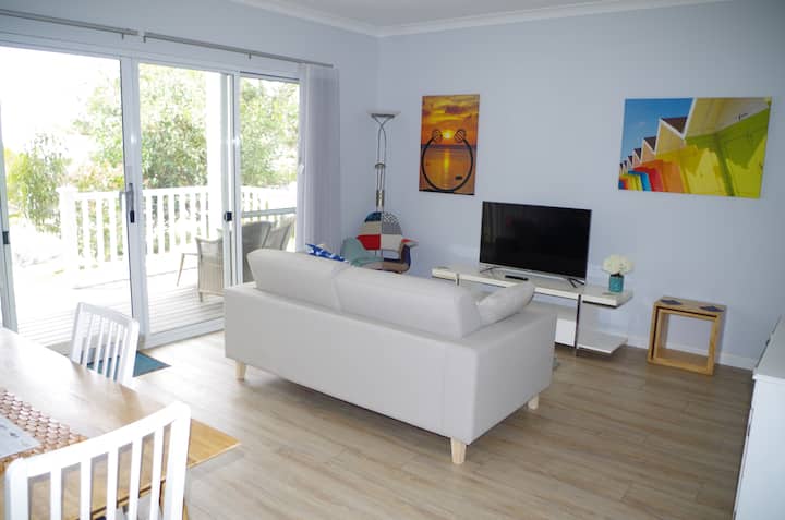 The Studio: Old Dunsborough. - Dunsborough