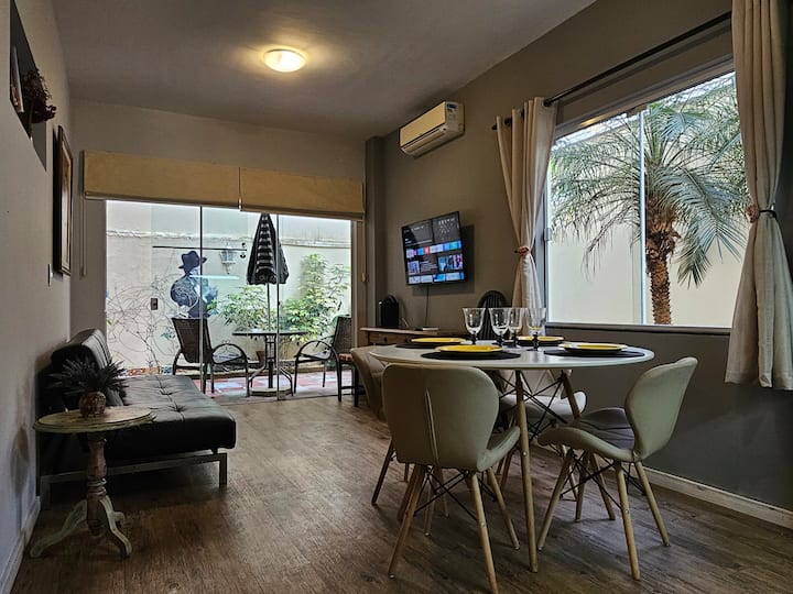 Fofíssimo Com Jardim E Garagem, A 3 Min Da Praia. - Balneário Camboriú