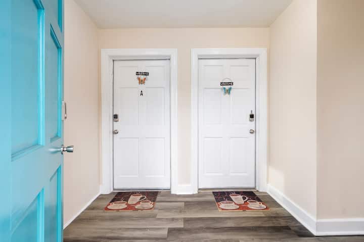 Two Bedroom Near Shipyard, Great Monthly! - Newport News, VA
