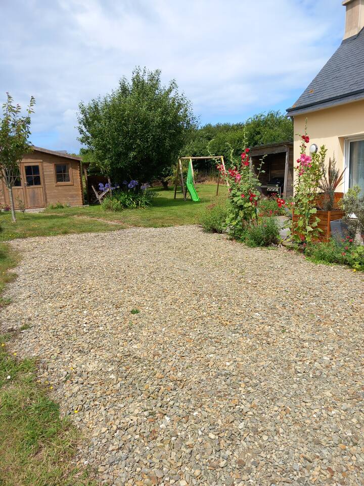 Petite Maison De Vacances Entre Campagne Et Mer - Plouguerneau