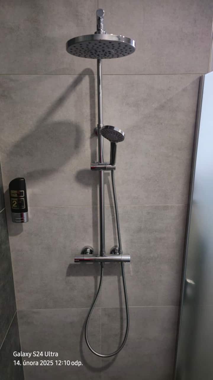 House In Garden In Centre Of Zlin - Zlín