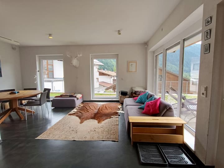 ÖMppylä, A Beautiful Flat With The View For 4 - Sankt Anton am Arlberg