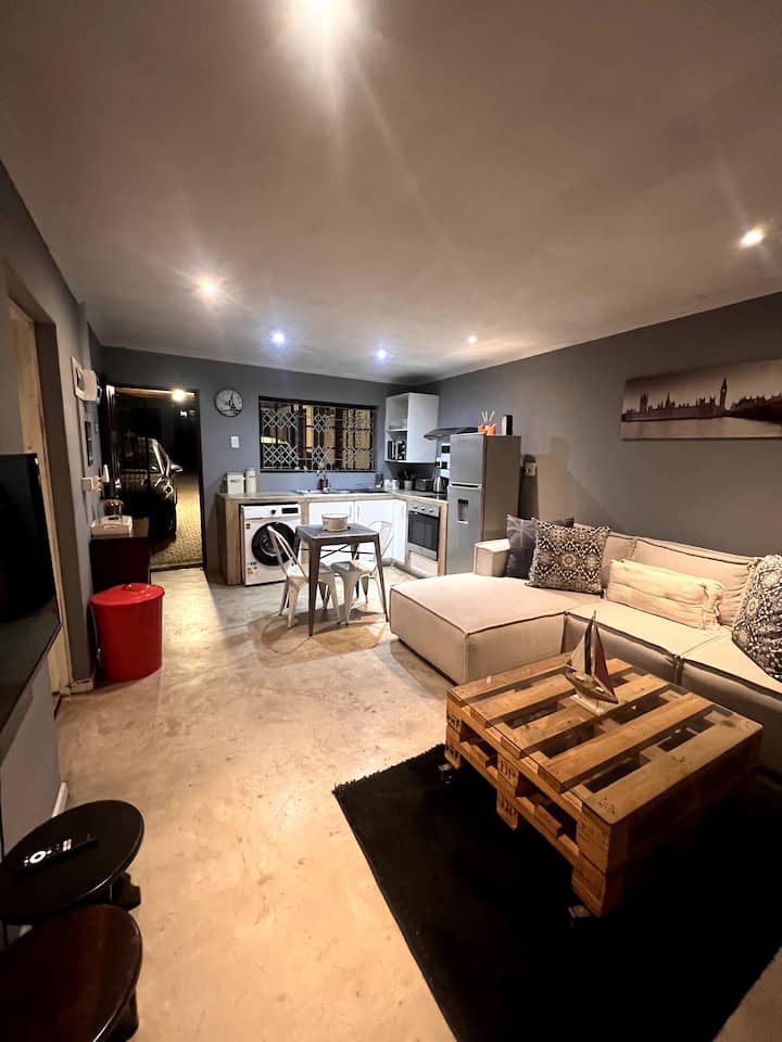 Compact 2-bedroom Flatlet | Durban North - KwaMashu