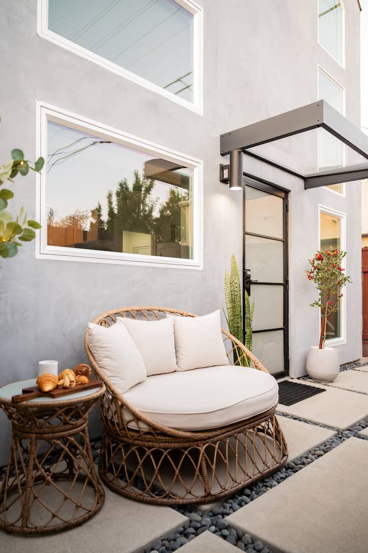 New Lofted Condo In University Heights W/ac - San Diego, CA