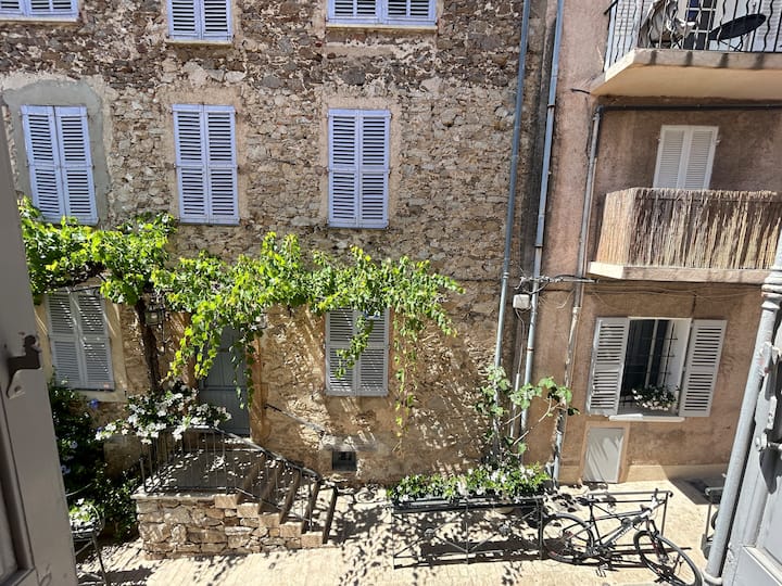 Maison De Village Proche De La Citadelle - Saint-Tropez
