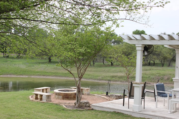 3 Detached Suites With Private Baths & Ac, 5k Beds - Driftwood, TX