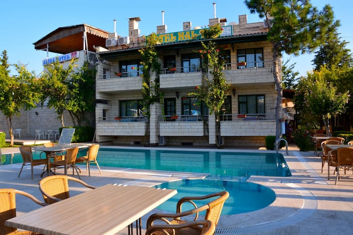 Hotel Hal-tur Double Room /Back Garden Side - Karahayıt