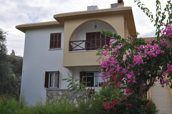 3 Bedroom House In ÇAtalköy, Kyrenia - Cyprus