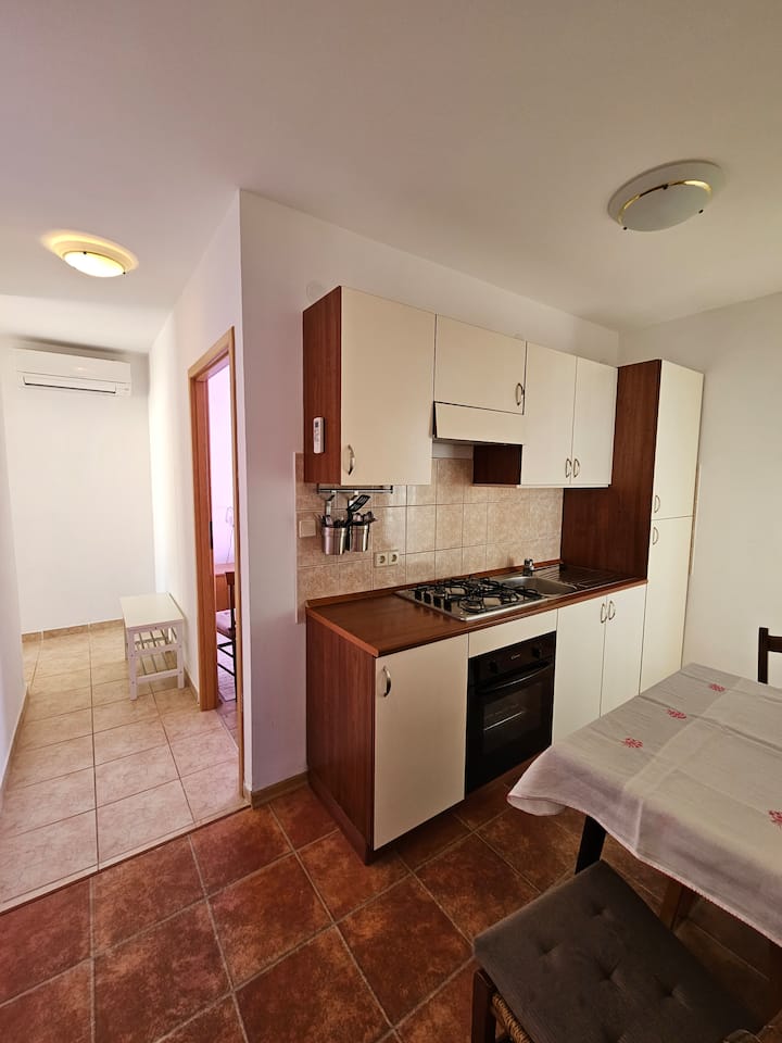 Apartmani Ružica  - 150 M From The Beach - Croatia