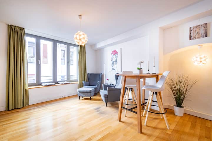 Altstadtwohnung "Klein Venedig" - Freiburg im Breisgau