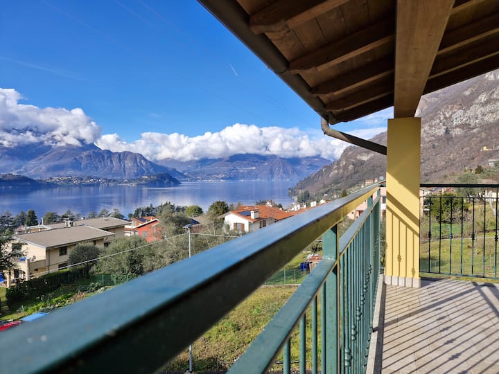 Balcony Lake View, Jacuzzi Airco And Garage - Lierna